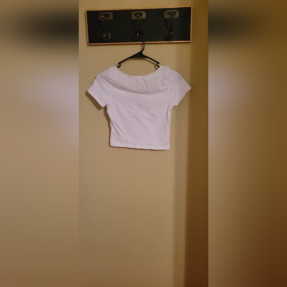 Fashion Nova | Tops | Keyhole White Crop Top | Poshmark